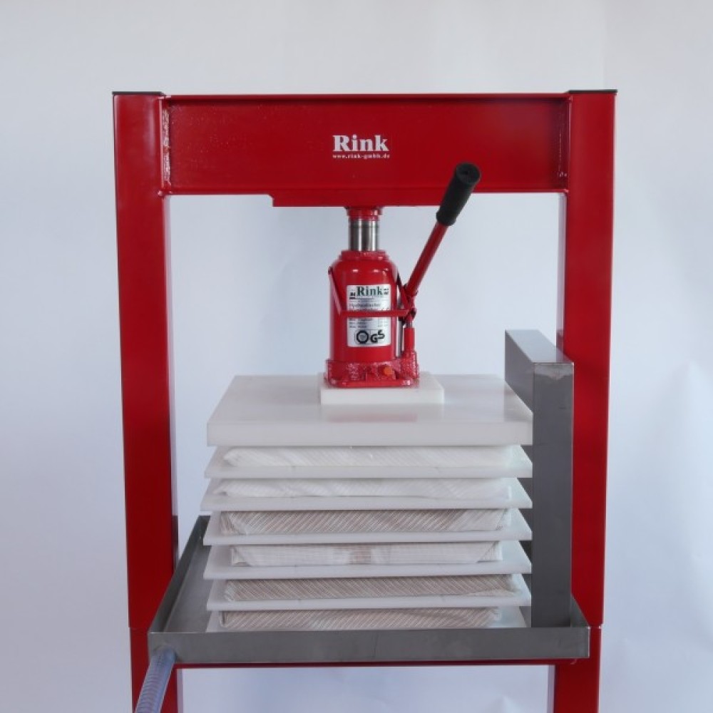 Hydraulic packing fruit press TP 70 - Rack and Cloth Press