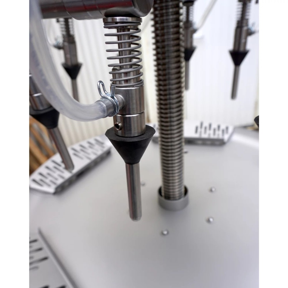 Llenadora semiautomática de botellas VIMEG B10